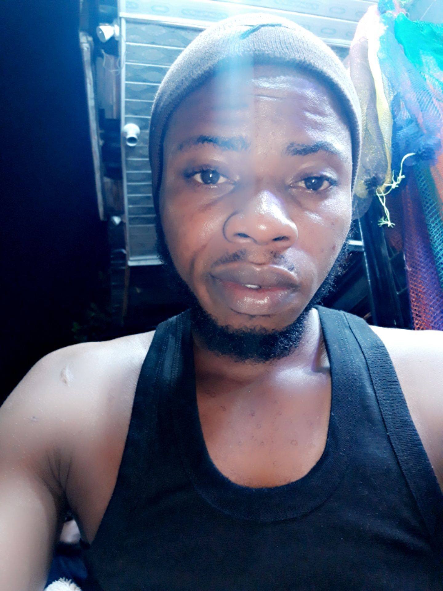 Vincent Victor . smluxee