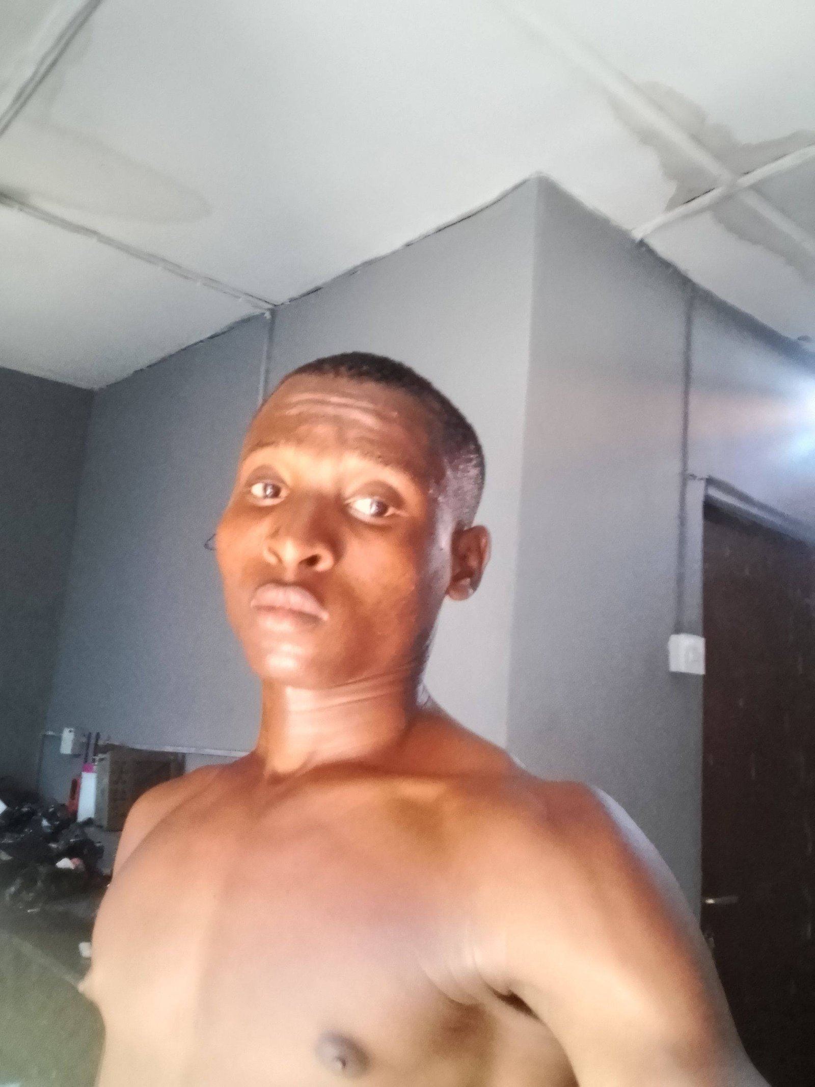 Harrison Bosah . smluxee