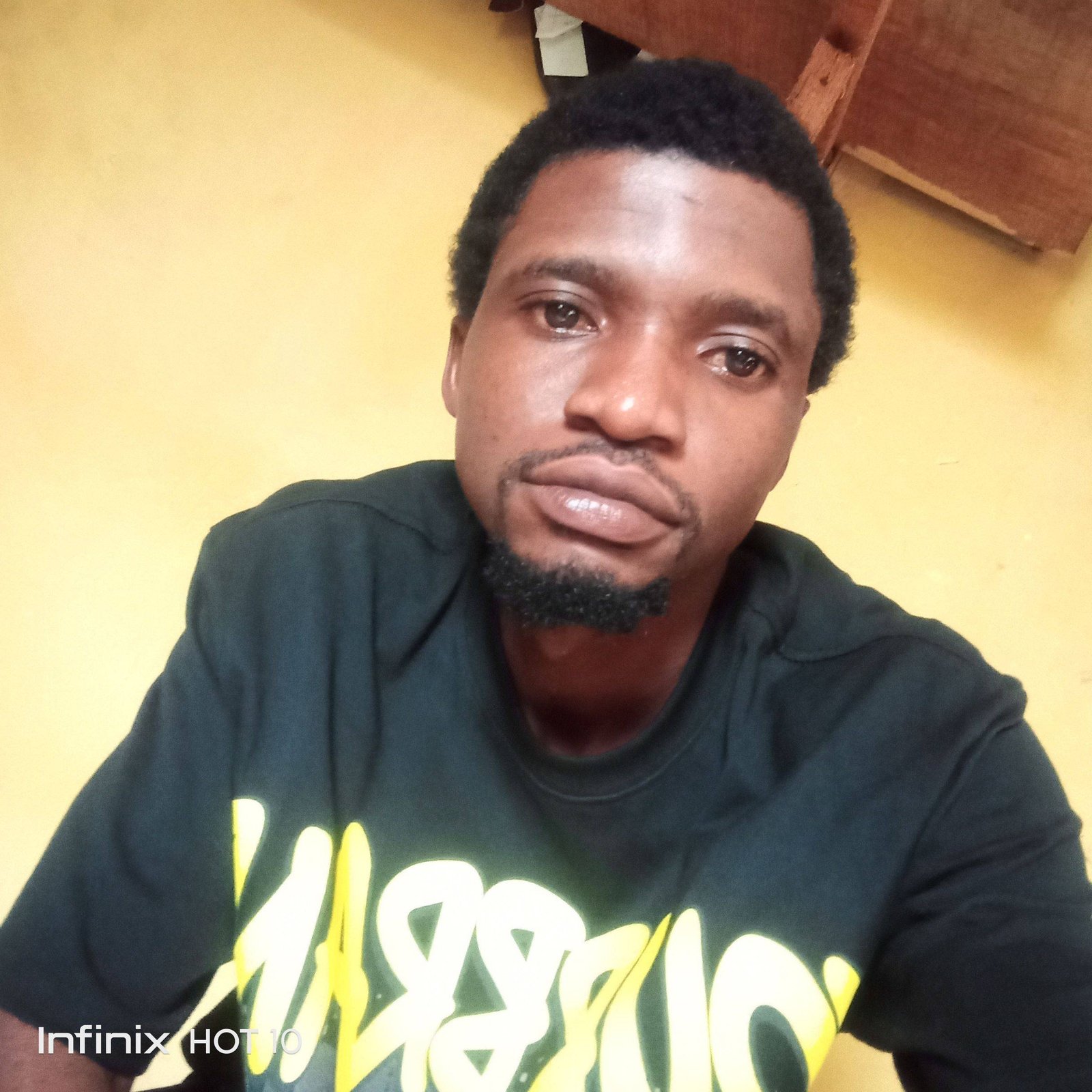 mfon Essien . smluxee