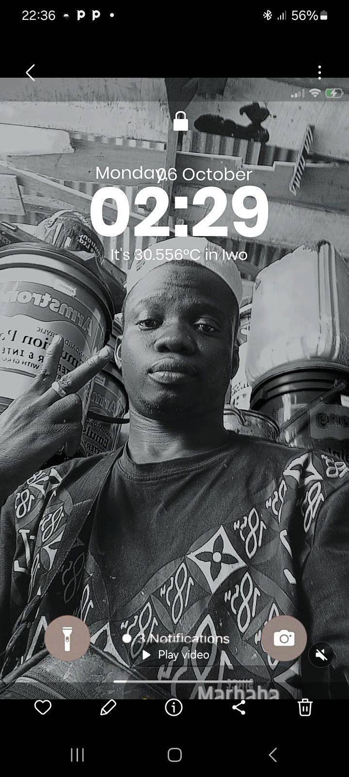 Abd Azeez Ayomide . smluxee