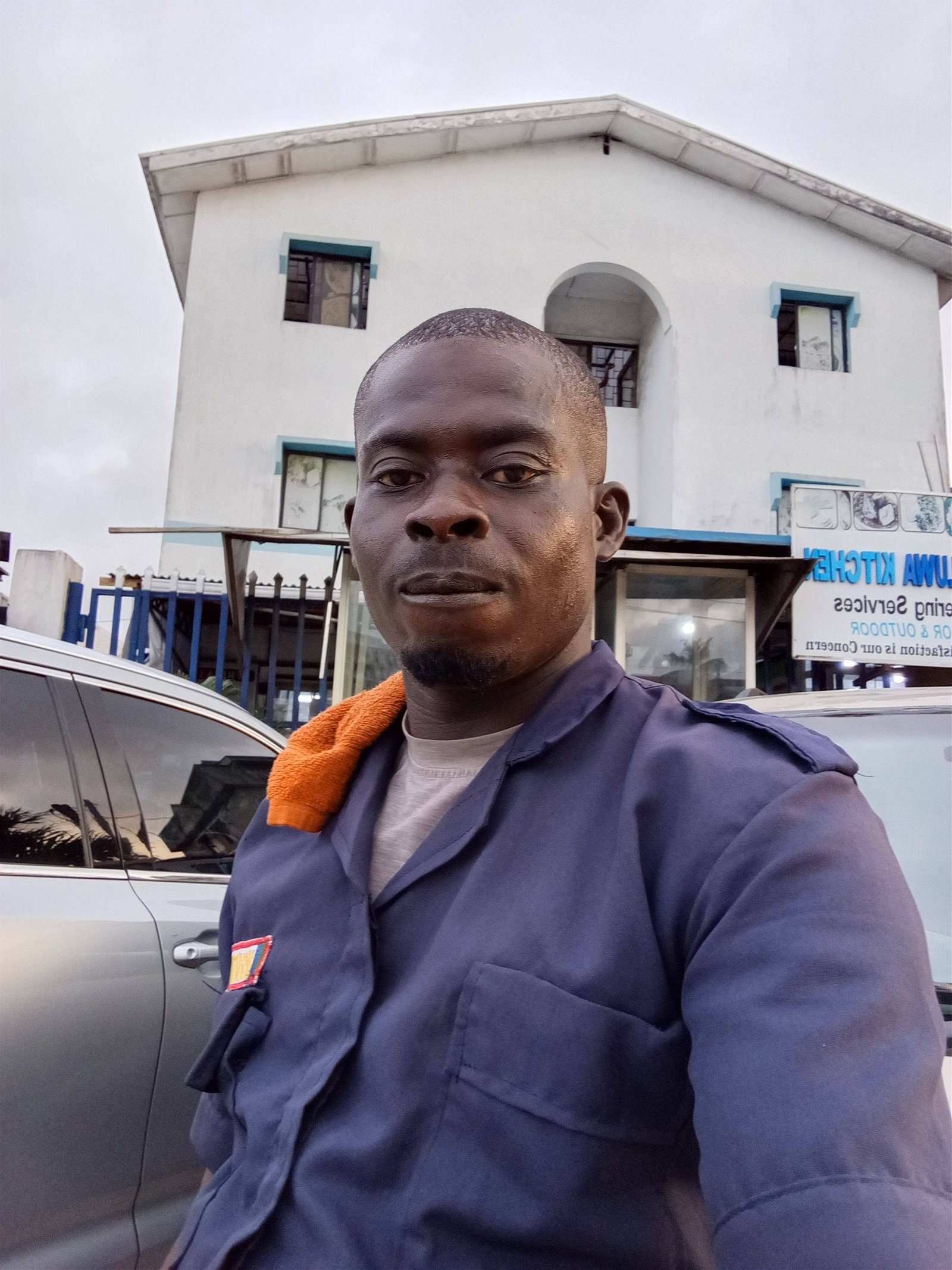 Chigbo Samuel . smluxee